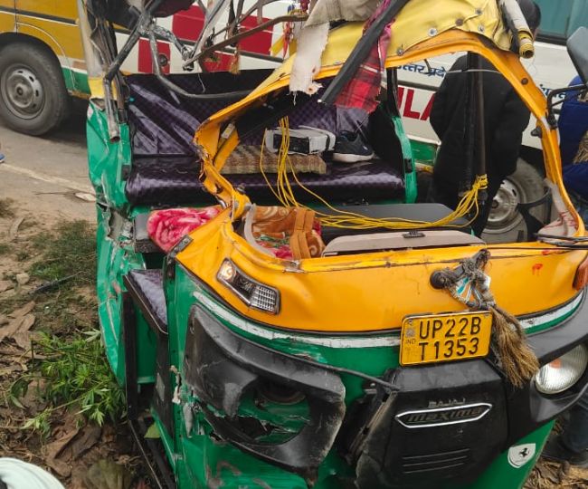 Rampur Accident: घने कोहरे में आमने-सामने टकराए ट्रक और टेंपो, भीषण भिड़ंत में तीन छात्रों सहित ...